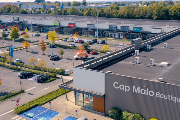 Complexe commercial ouvert - Cap Malo